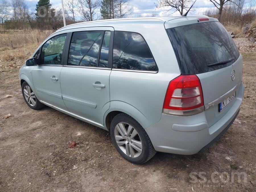 Opel Zafira 2009 Cēsis, ar dzinēja tilpumu 1.70 L un nobraukumu 409 tūkst. km par 1600 €, foto 5 vietnē AUTOMOTO.COM.LV