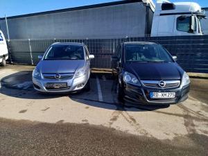 Opel Zafira 2011 in Marijampole, with an engine capacity of 1.80 L and mileage of 211 thousand km for 2550 €, photo 5 on AUTOMOTO.COM.LV