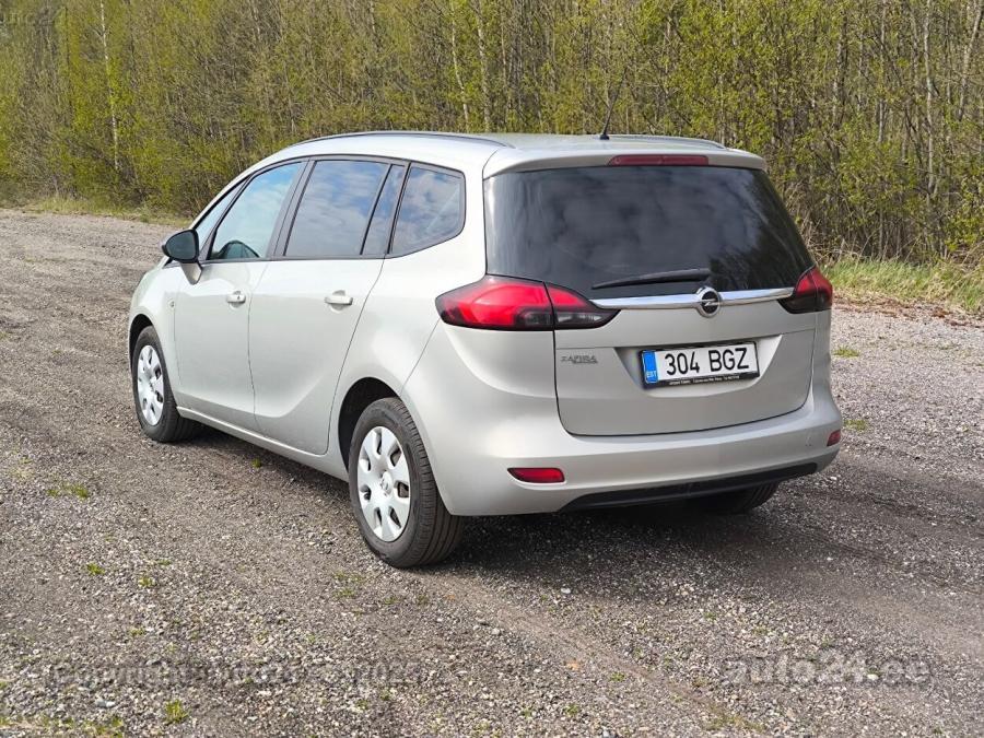Opel Zafira 2012 Tallina, ar dzinēja tilpumu 1.80 L un nobraukumu 155 tūkst. km par 6000 €, foto 5 vietnē AUTOMOTO.COM.LV