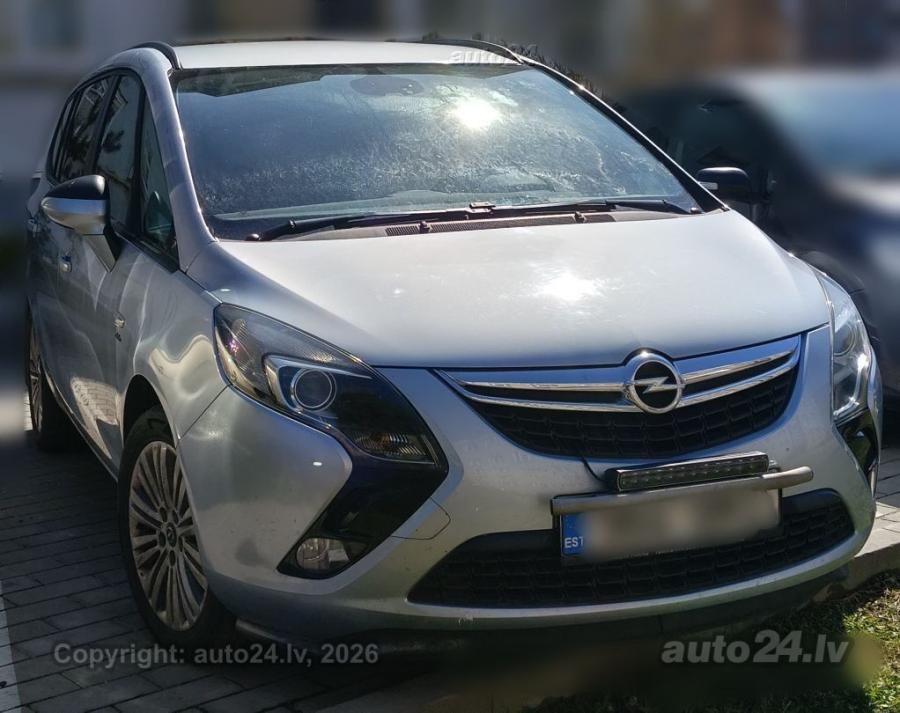 Opel Zafira 2013 in Narva, with an engine capacity of 1.40 L and mileage of 203 thousand km for 5000 €, photo 5 on AUTOMOTO.COM.LV