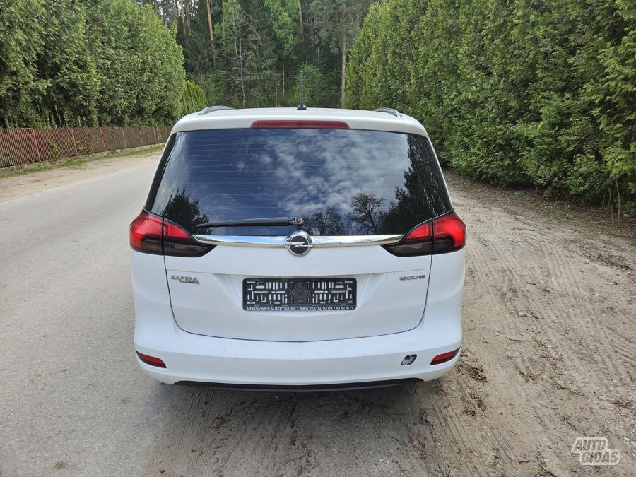 Opel Zafira 2013 Prienai, ar dzinēja tilpumu 2.00 L un nobraukumu 280 tūkst. km par 3450 €, foto 5 vietnē AUTOMOTO.COM.LV