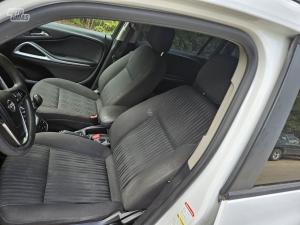 Opel Zafira 2013 in Prienai, with an engine capacity of 2.00 L and mileage of 280 thousand km for 3000 €, photo 10 on AUTOMOTO.COM.LV