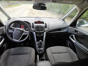 Opel Zafira 2013 in Prienai, with an engine capacity of 2.00 L and mileage of 280 thousand km for 3000 €, photo 11 on AUTOMOTO.COM.LV