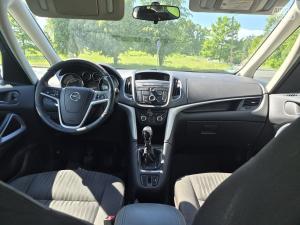 Opel Zafira 2013 in Kaunas, with an engine capacity of 2.00 L and mileage of 312 thousand km for 3500 €, photo 11 on AUTOMOTO.COM.LV