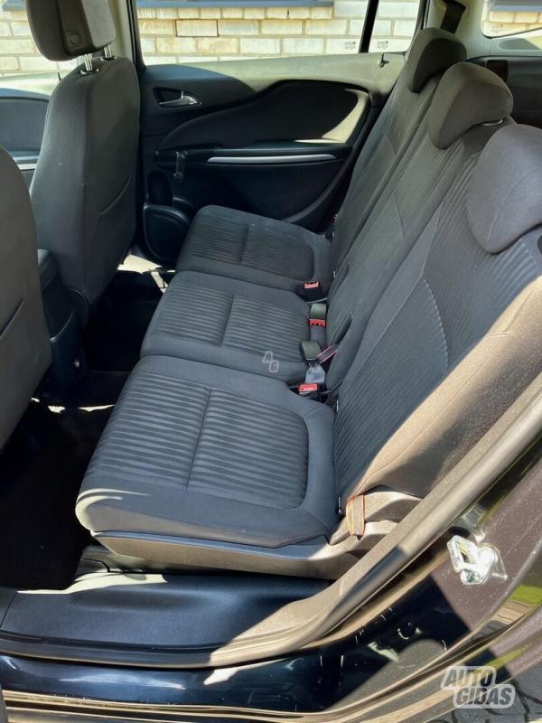 Opel Zafira 2013 in Kaunas, with an engine capacity of 2.00 L and mileage of 268 thousand km for 4250 €, photo 9 on AUTOMOTO.COM.LV