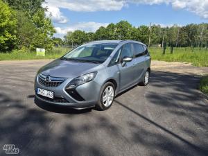 Opel Zafira 2013 in Kaunas, with an engine capacity of 2.00 L and mileage of 312 thousand km for 4000 €, photo  on AUTOMOTO.COM.LV