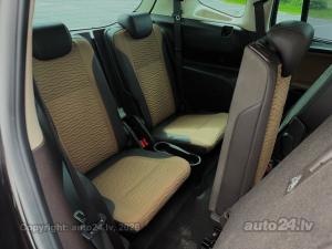 Opel Zafira 2014 in Tallinn, with an engine capacity of 2.00 L and mileage of 242 thousand km for 5299 €, photo 15 on AUTOMOTO.COM.LV
