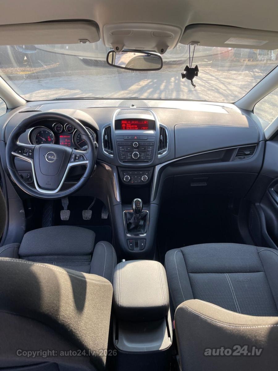 Opel Zafira 2016 Tallina, ar dzinēja tilpumu 2.00 L un nobraukumu 280 tūkst. km par 5999 €, foto 7 vietnē AUTOMOTO.COM.LV