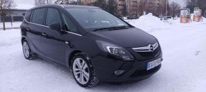 Черный Опель Zafira Tourer 2012 в Шяуляй, объемом двигателя 1.96 л и пробегом 231 тыс. км за 5450 €, фото  на AUTOMOTO.COM.LV