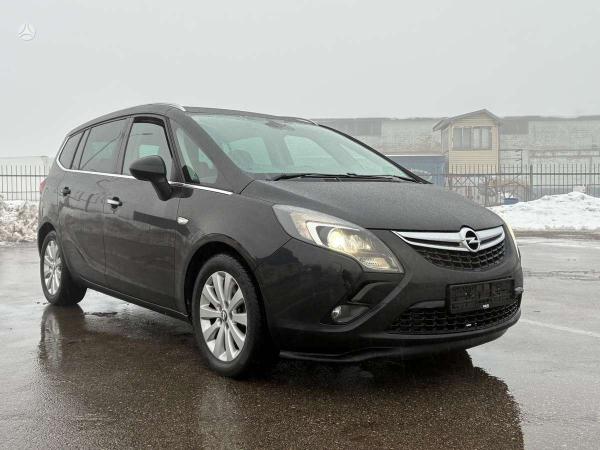 Melns Opel Zafira Tourer 2012 Marijampole, ar dzinēja tilpumu 2.00 L un nobraukumu 238 tūkst. km par 3350 €, foto 1 vietnē AUTOMOTO.COM.LV
