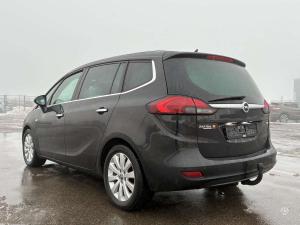 Черный Опель Zafira Tourer 2012 в Мариямполе, объемом двигателя 2.00 л и пробегом 238 тыс. км за 3350 €, фото 6 на AUTOMOTO.COM.LV