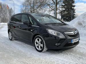 Melns Opel Zafira Tourer 2012 Tauragė, ar dzinēja tilpumu 1.96 L un nobraukumu 210 tūkst. km par 3950 €, foto  vietnē AUTOMOTO.COM.LV