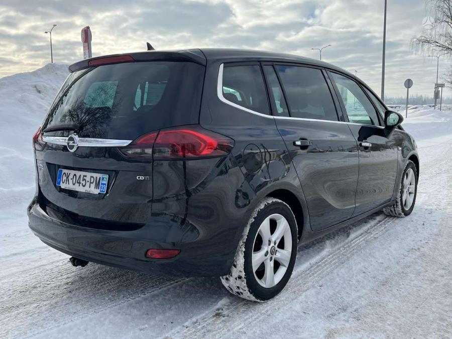 Melns Opel Zafira Tourer 2012 Tauragė, ar dzinēja tilpumu 1.96 L un nobraukumu 210 tūkst. km par 3950 €, foto 7 vietnē AUTOMOTO.COM.LV