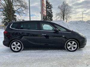 Melns Opel Zafira Tourer 2012 Tauragė, ar dzinēja tilpumu 1.96 L un nobraukumu 210 tūkst. km par 3950 €, foto 8 vietnē AUTOMOTO.COM.LV