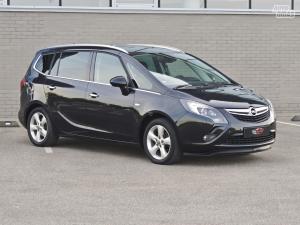 Black Opel Zafira Tourer 2012 in Vilnius, with an engine capacity of 2.00 L and mileage of 291 thousand km for 5300 €, photo 3 on AUTOMOTO.COM.LV