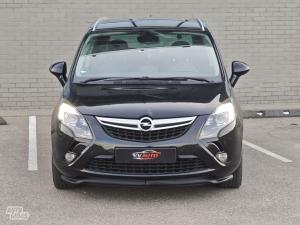 Black Opel Zafira Tourer 2012 in Vilnius, with an engine capacity of 2.00 L and mileage of 291 thousand km for 5300 €, photo 4 on AUTOMOTO.COM.LV