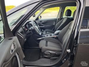 Black Opel Zafira Tourer 2012 in Vilnius, with an engine capacity of 2.00 L and mileage of 291 thousand km for 5300 €, photo 15 on AUTOMOTO.COM.LV
