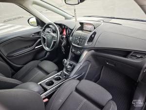 Black Opel Zafira Tourer 2012 in Vilnius, with an engine capacity of 2.00 L and mileage of 291 thousand km for 5300 €, photo 22 on AUTOMOTO.COM.LV