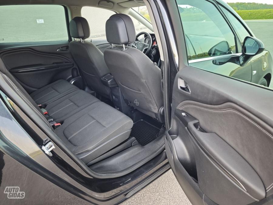 Black Opel Zafira Tourer 2012 in Vilnius, with an engine capacity of 2.00 L and mileage of 291 thousand km for 5300 €, photo 25 on AUTOMOTO.COM.LV