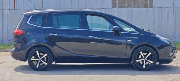 Черный Опель Zafira Tourer 2012 в Утена, объемом двигателя 1.96 л и пробегом 205 тыс. км за 4650 €, фото 6 на AUTOMOTO.COM.LV
