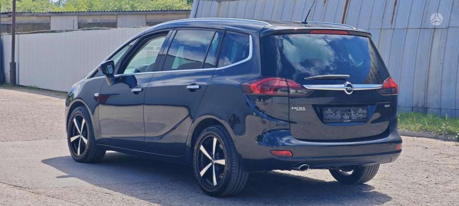Черный Опель Zafira Tourer 2012 в Утена, объемом двигателя 1.96 л и пробегом 205 тыс. км за 4650 €, фото 5 на AUTOMOTO.COM.LV