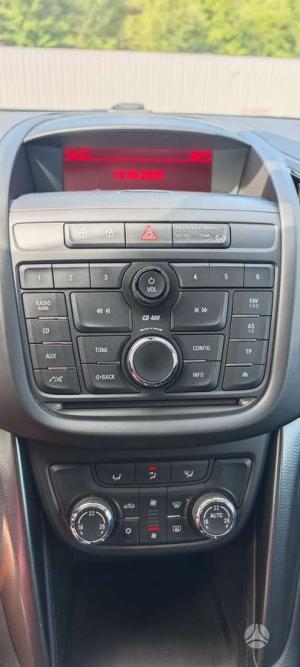 Черный Опель Zafira Tourer 2012 в Утена, объемом двигателя 1.96 л и пробегом 205 тыс. км за 4650 €, фото 17 на AUTOMOTO.COM.LV
