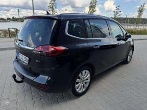 Черный Опель Zafira Tourer 2012 в Вильнюс, объемом двигателя 1.96 л и пробегом 300 тыс. км за 4400 €, фото 6 на AUTOMOTO.COM.LV