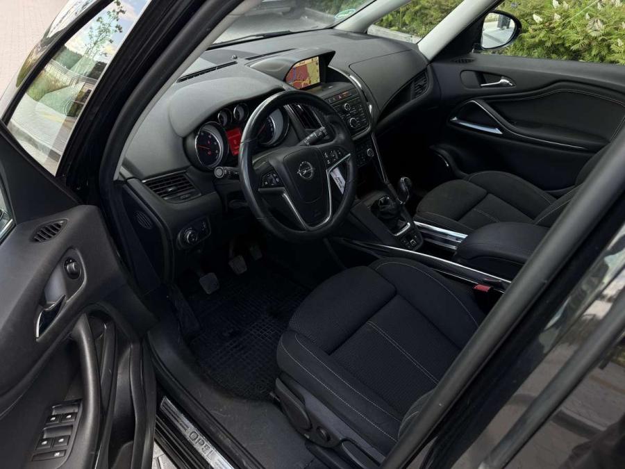 Черный Опель Zafira Tourer 2012 в Вильнюс, объемом двигателя 1.96 л и пробегом 300 тыс. км за 4400 €, фото 10 на AUTOMOTO.COM.LV