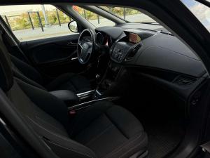 Черный Опель Zafira Tourer 2012 в Вильнюс, объемом двигателя 1.96 л и пробегом 300 тыс. км за 4400 €, фото 11 на AUTOMOTO.COM.LV