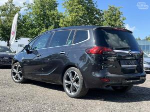 Melns Opel Zafira Tourer 2012 Kauņa, ar dzinēja tilpumu 2.00 L un nobraukumu 296 tūkst. km par 4999 €, foto 5 vietnē AUTOMOTO.COM.LV