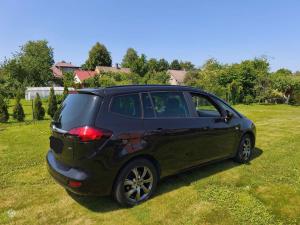 Melns Opel Zafira Tourer 2012 Biržai, ar dzinēja tilpumu 1.96 L un nobraukumu 231 tūkst. km par 3200 €, foto 8 vietnē AUTOMOTO.COM.LV