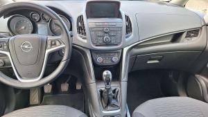 Black Opel Zafira Tourer 2012 in Vilnius, with an engine capacity of 1.36 L and mileage of 198 thousand km for 4950 €, photo 18 on AUTOMOTO.COM.LV