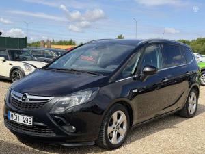 Черный Опель Zafira Tourer 2012 в Шяуляй, объемом двигателя 1.96 л и пробегом 284 тыс. км за 3600 €, фото  на AUTOMOTO.COM.LV