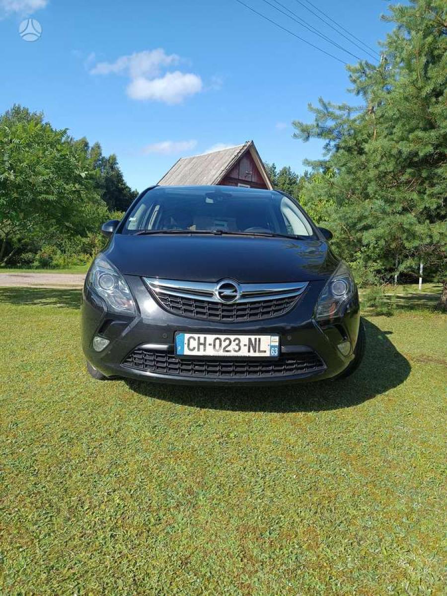 Черный Опель Zafira Tourer 2012 в Утена, объемом двигателя 1.96 л и пробегом 335 тыс. км за 4300 €, фото 5 на AUTOMOTO.COM.LV