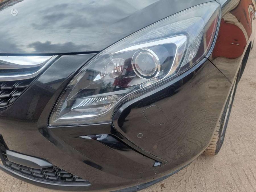 Черный Опель Zafira Tourer 2012 в Алитус, объемом двигателя 1.96 л и пробегом 246 тыс. км за 4199 €, фото 10 на AUTOMOTO.COM.LV