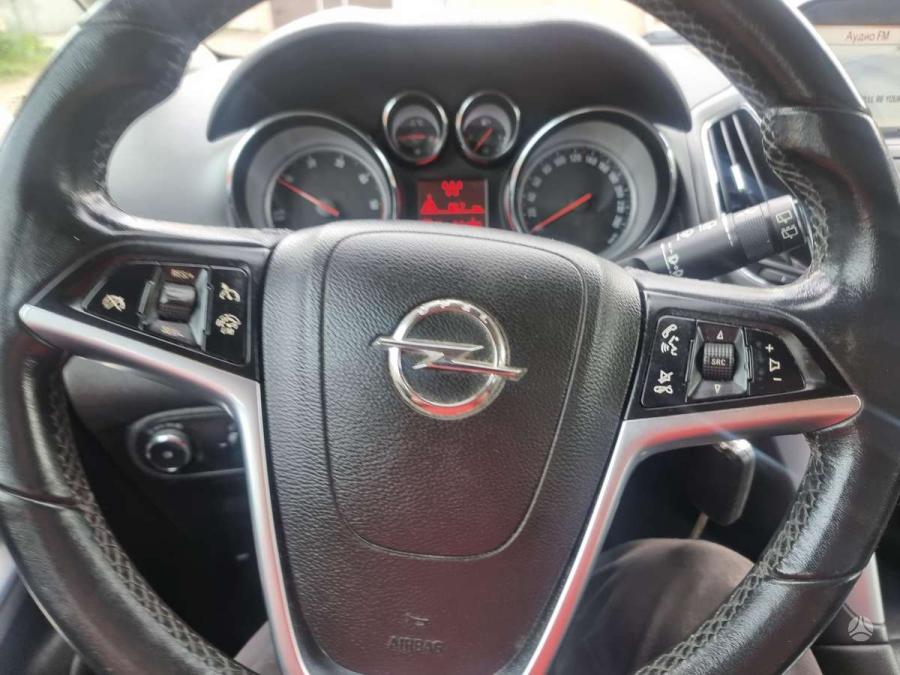 Черный Опель Zafira Tourer 2012 в Алитус, объемом двигателя 1.96 л и пробегом 246 тыс. км за 4199 €, фото 18 на AUTOMOTO.COM.LV