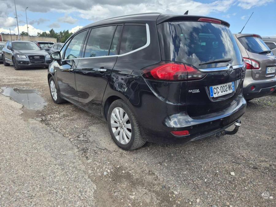 Черный Опель Zafira Tourer 2012 в Утена, объемом двигателя 1.96 л и пробегом 282 тыс. км за 3900 €, фото 5 на AUTOMOTO.COM.LV