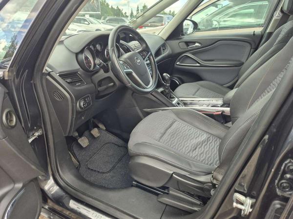 Melns Opel Zafira Tourer 2012 Utena, ar dzinēja tilpumu 1.96 L un nobraukumu 282 tūkst. km par 3900 €, foto 11 vietnē AUTOMOTO.COM.LV