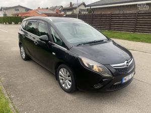 Melns Opel Zafira Tourer 2012 Klaipėda, ar dzinēja tilpumu 1.60 L un nobraukumu 264 tūkst. km par 3250 €, foto 3 vietnē AUTOMOTO.COM.LV