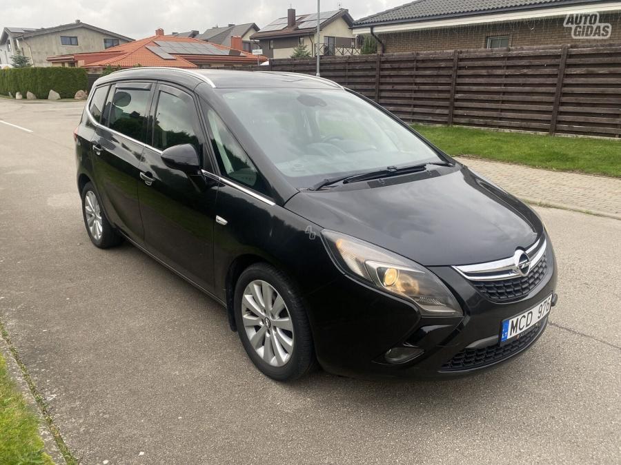 Melns Opel Zafira Tourer 2012 Klaipėda, ar dzinēja tilpumu 1.60 L un nobraukumu 264 tūkst. km par 3250 €, foto 3 vietnē AUTOMOTO.COM.LV