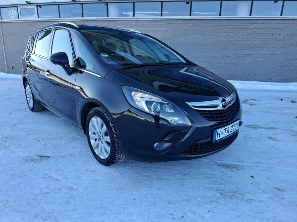 Melns Opel Zafira Tourer 2013 Kėdainiai, ar dzinēja tilpumu 1.96 L un nobraukumu 275 tūkst. km par 5350 €, foto 2 vietnē AUTOMOTO.COM.LV