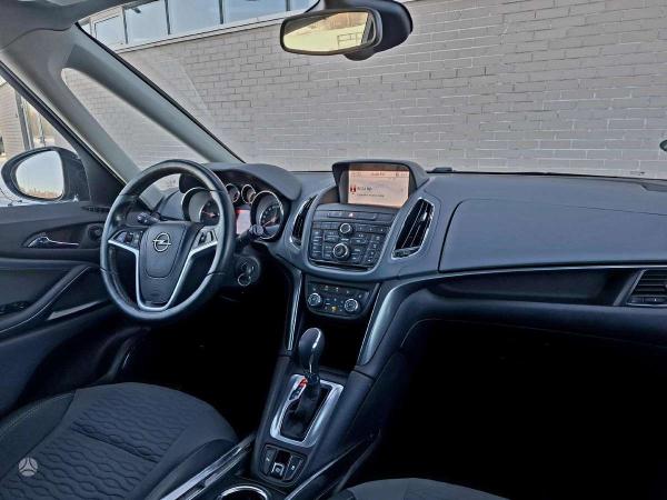 Melns Opel Zafira Tourer 2013 Kėdainiai, ar dzinēja tilpumu 1.96 L un nobraukumu 275 tūkst. km par 5350 €, foto 10 vietnē AUTOMOTO.COM.LV