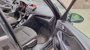 Черный Опель Zafira Tourer 2013 в Кельме, объемом двигателя 1.40 л и пробегом 123 тыс. км за 4800 €, фото 14 на AUTOMOTO.COM.LV