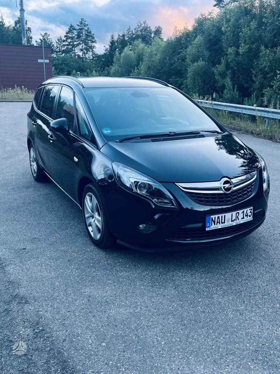 Черный Опель Zafira Tourer 2013 в Вильнюс, объемом двигателя 1.96 л и пробегом 330 тыс. км за 4700 €, фото 12 на AUTOMOTO.COM.LV
