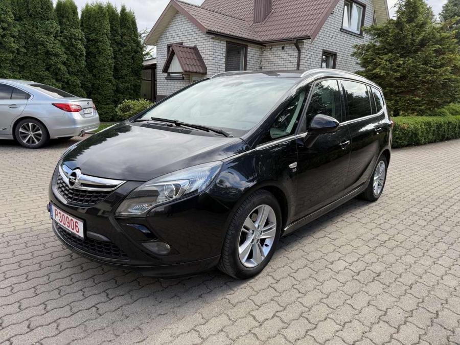 Черный Опель Zafira Tourer 2013 в Таураге, объемом двигателя 1.96 л и пробегом 264 тыс. км за 4900 €, фото 3 на AUTOMOTO.COM.LV