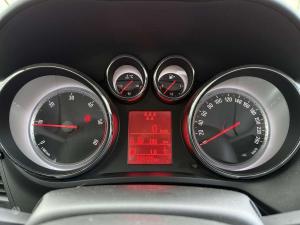 Черный Опель Zafira Tourer 2013 в Таураге, объемом двигателя 1.96 л и пробегом 264 тыс. км за 4900 €, фото 14 на AUTOMOTO.COM.LV