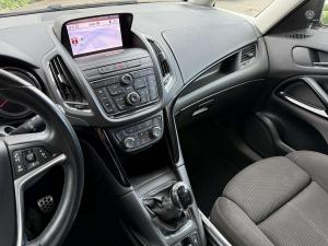Черный Опель Zafira Tourer 2013 в Таураге, объемом двигателя 1.96 л и пробегом 264 тыс. км за 4900 €, фото 15 на AUTOMOTO.COM.LV