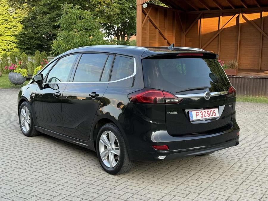 Черный Опель Zafira Tourer 2013 в Таураге, объемом двигателя 1.96 л и пробегом 264 тыс. км за 5200 €, фото 6 на AUTOMOTO.COM.LV