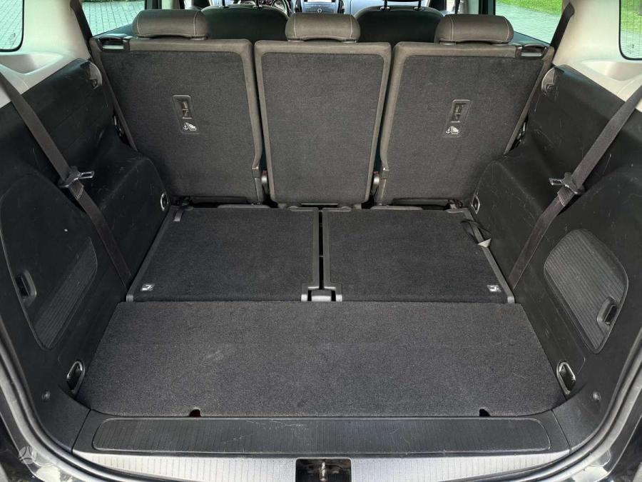 Черный Опель Zafira Tourer 2013 в Таураге, объемом двигателя 1.96 л и пробегом 264 тыс. км за 5200 €, фото 14 на AUTOMOTO.COM.LV