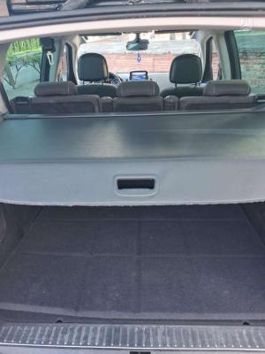 Black Opel Zafira Tourer 2013 in Raseiniai, with an engine capacity of 1.96 L and mileage of 291 thousand km for 3300 €, photo 30 on AUTOMOTO.COM.LV